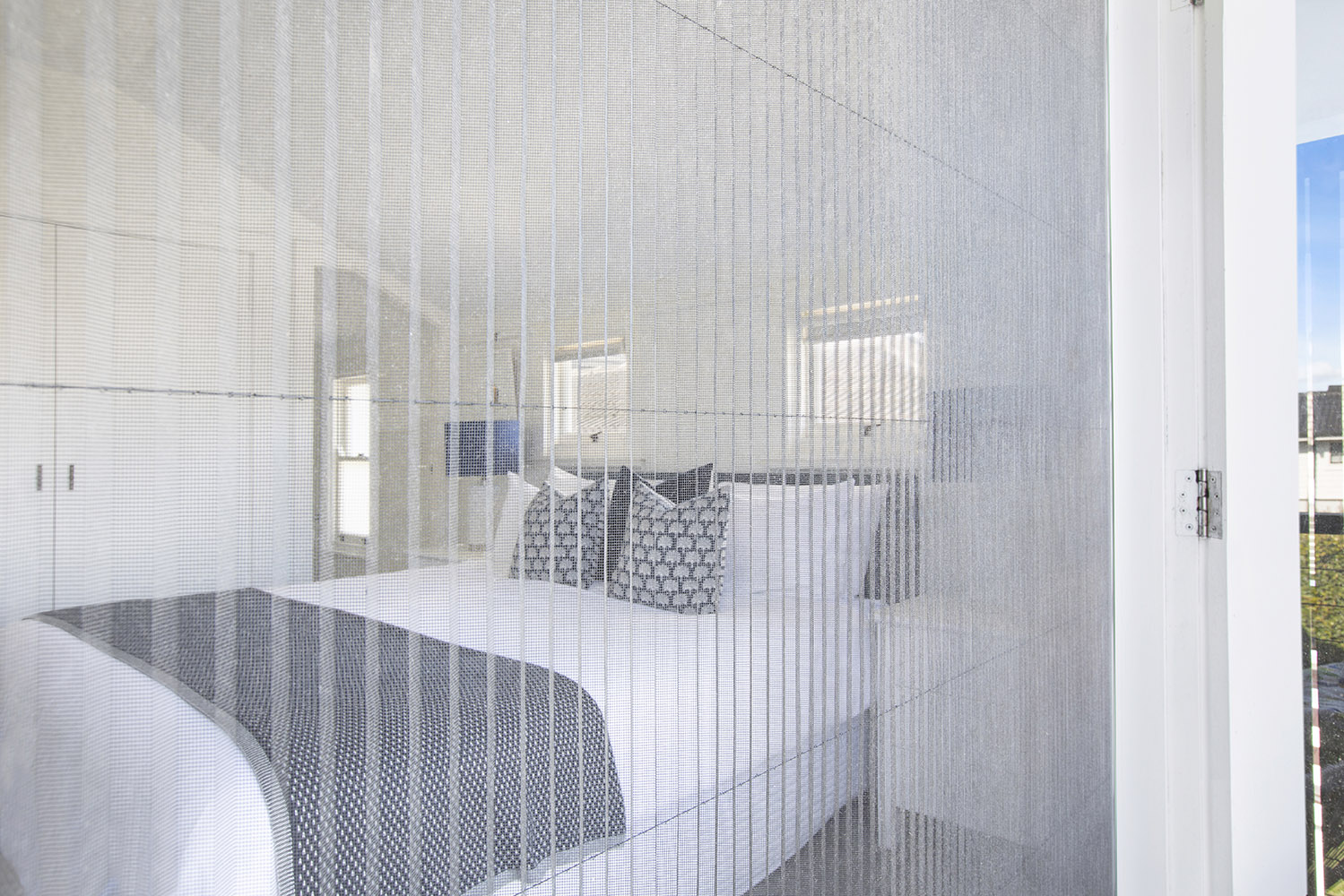 Retractable Flyscreens in Sydney & Melbourne | Wynstan